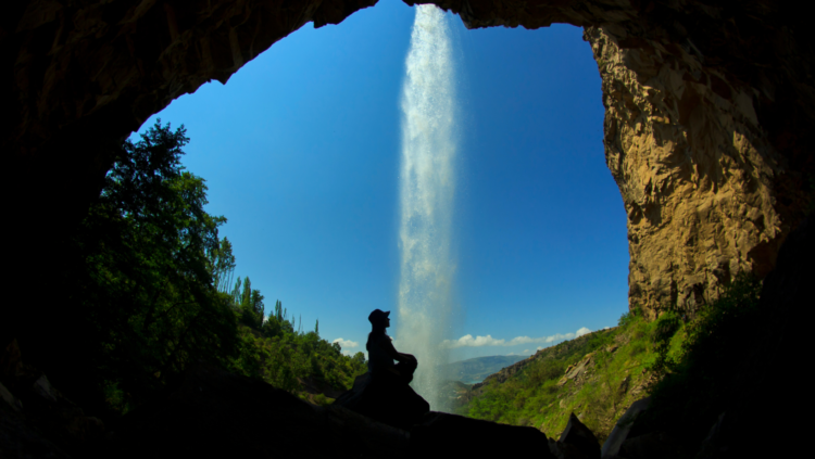 Learn Again to Be an Earth Creature – Kindred Magazine